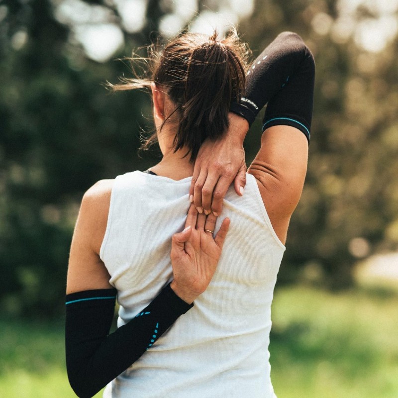 Compex Activ' Compression Arm Sleeves - MedicalSupplies.co.uk