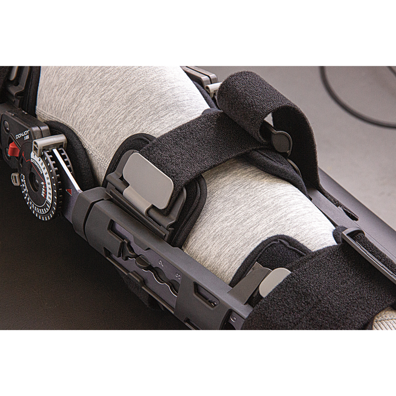 Donjoy X-ROM Hinged Knee Brace - MedicalSupplies.co.uk