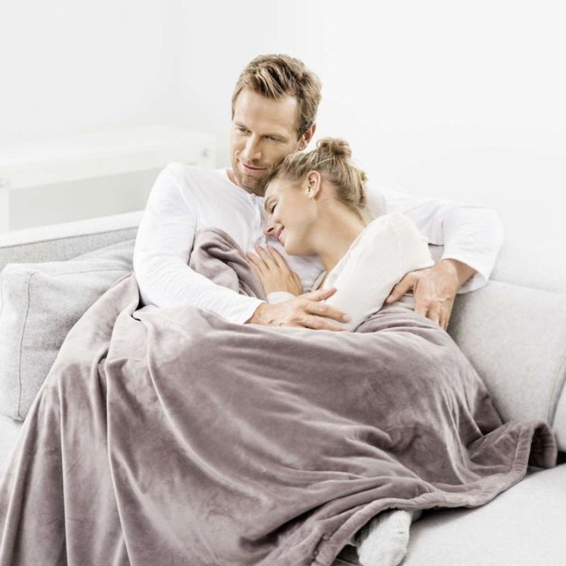 Beurer HD 75 Heated Throw Blanket - MedicalSupplies.co.uk