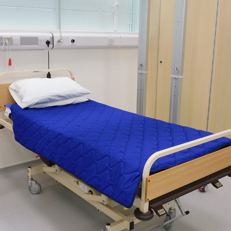 Flexicare Four-Way Top Sliding Sheet - MedicalSupplies.co.uk