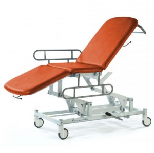 Variable Height Examination Couches - MedicalSupplies.co.uk