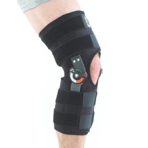 Donjoy X-ROM Hinged Knee Brace - MedicalSupplies.co.uk