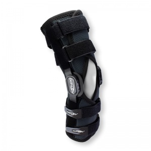 Donjoy Full Force ACL Knee Brace - MedicalSupplies.co.uk